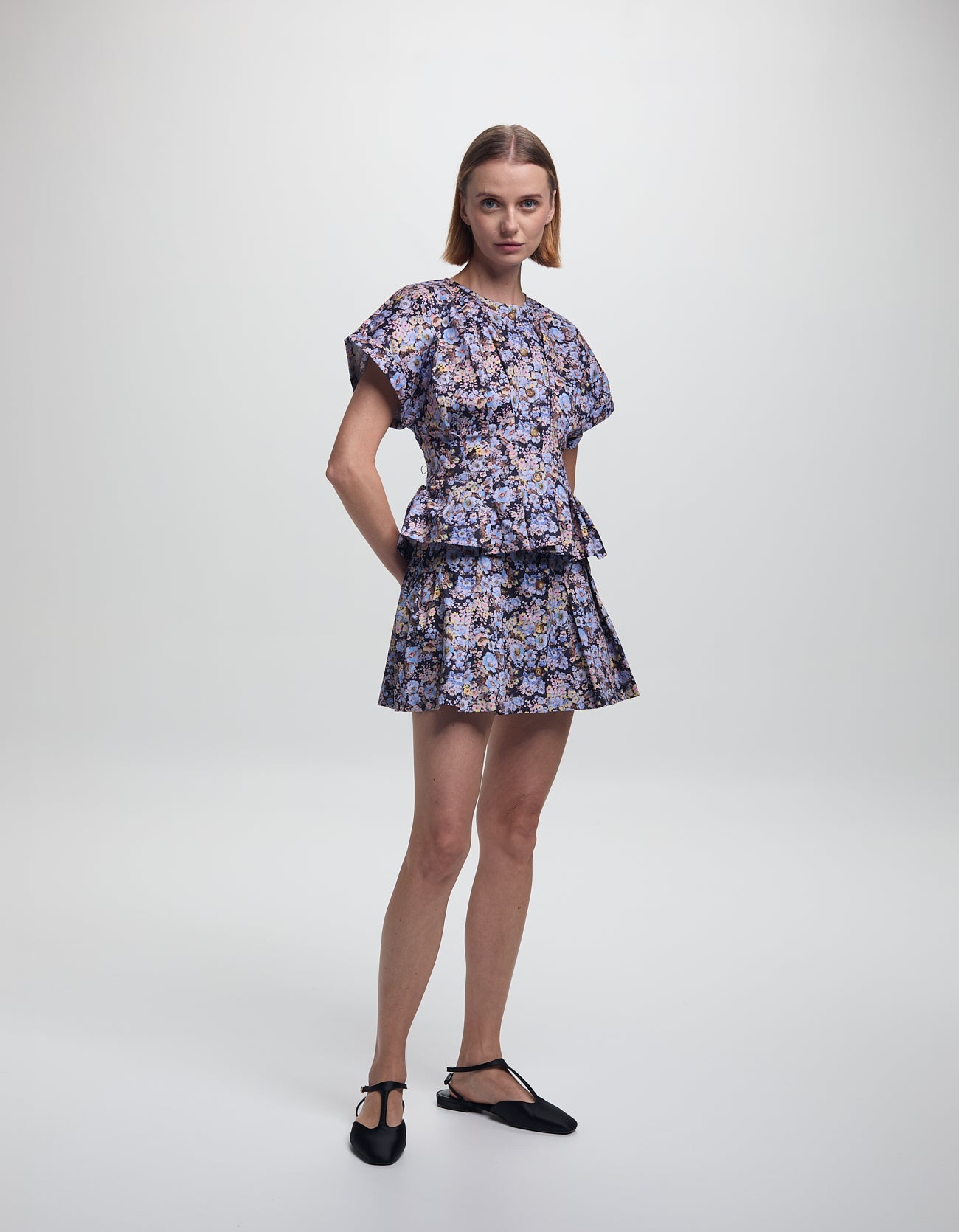 Rebe Skirt – Le Weekend Studio