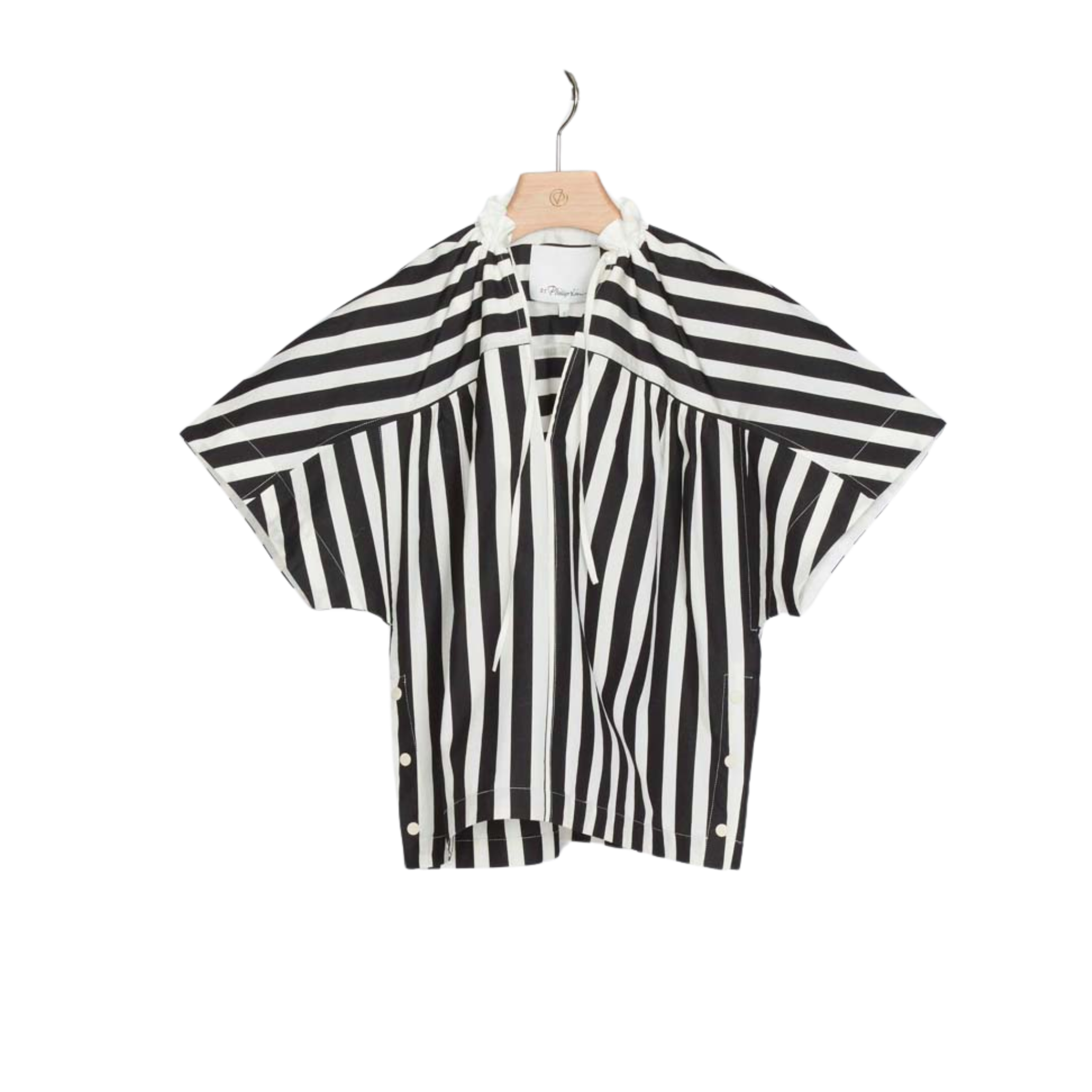 Open Neck Top – Le Weekend Studio